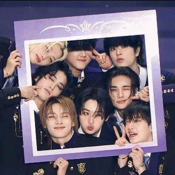 Stray kids/SKZ - widgetopia homescreen widgets for iPhone / iPad / Android